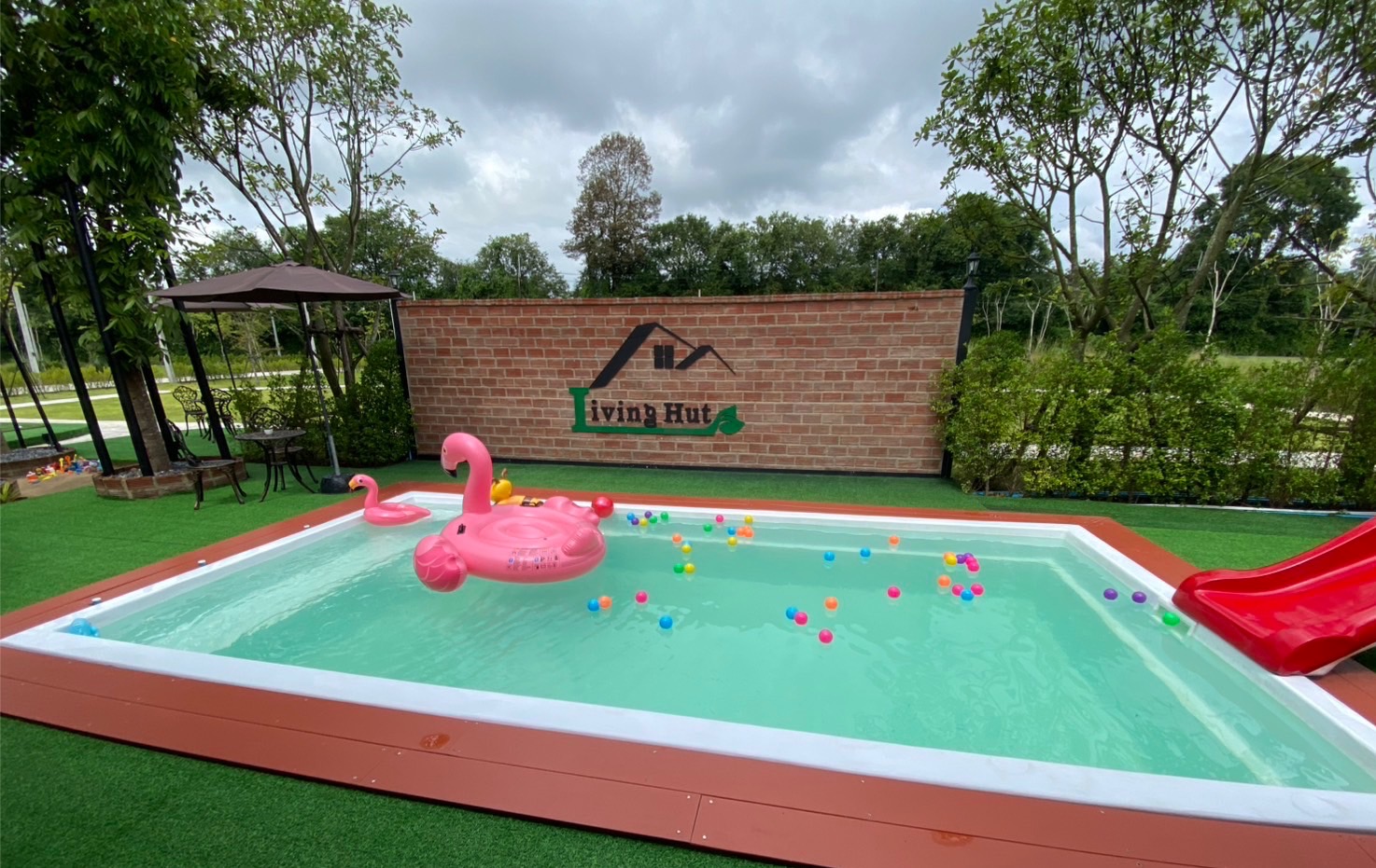 พูลวิลล่านครนายก 10 คน 4 ห้องนอน Swimming Pool - ลิฟวิ่ง ฮัท พูลวิลล่า นครนายก Living hut ...